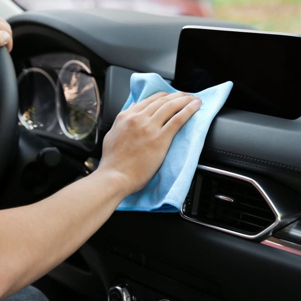 Car Dashboard Cleaning Guide: Steps for a Shiny and Dust-Free Finish